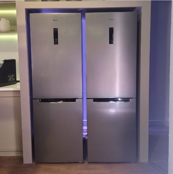 Atuar Casa Conceito | Refrigerador Invita Titânio Bottom Freezer 360L 220V